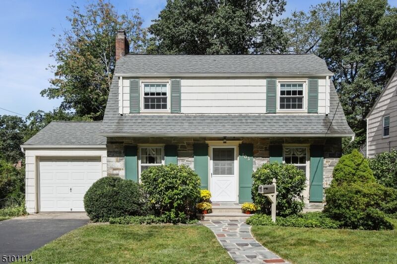 4 bed West Caldwell Twp. home for sale: 103 Hillside Ave, West Caldwell ...