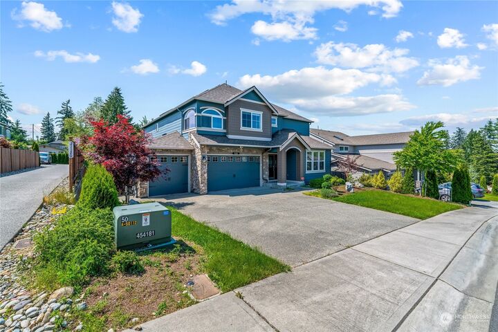 MLS#2069188: 21116 W 46th Place, Lynnwood, WA 98036