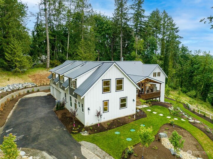 MLS#2075196: 590 Sixth Avenue, Fox Island, WA 98333