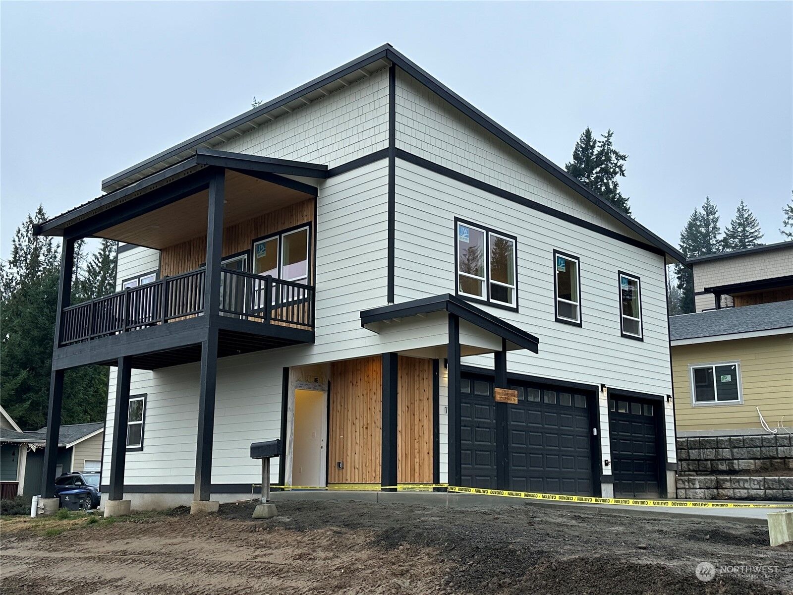 House for sale in Allyn: 17 E Sellegren, Allyn, WA 98524