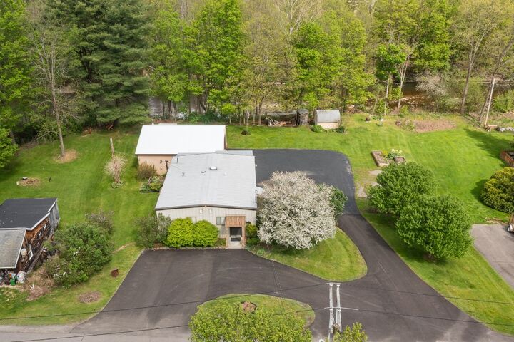 Home for sale in Endicott: 1838 Union Center Maine Highway, Endicott ...