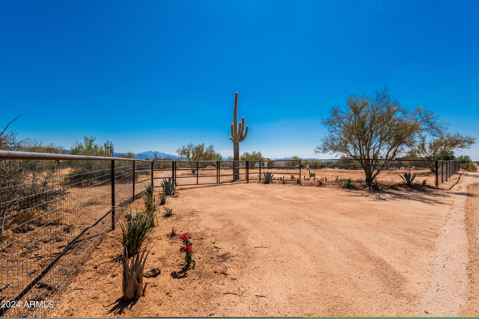 MLS#6759303: 31041 N 160th Street B, Scottsdale, AZ 85262