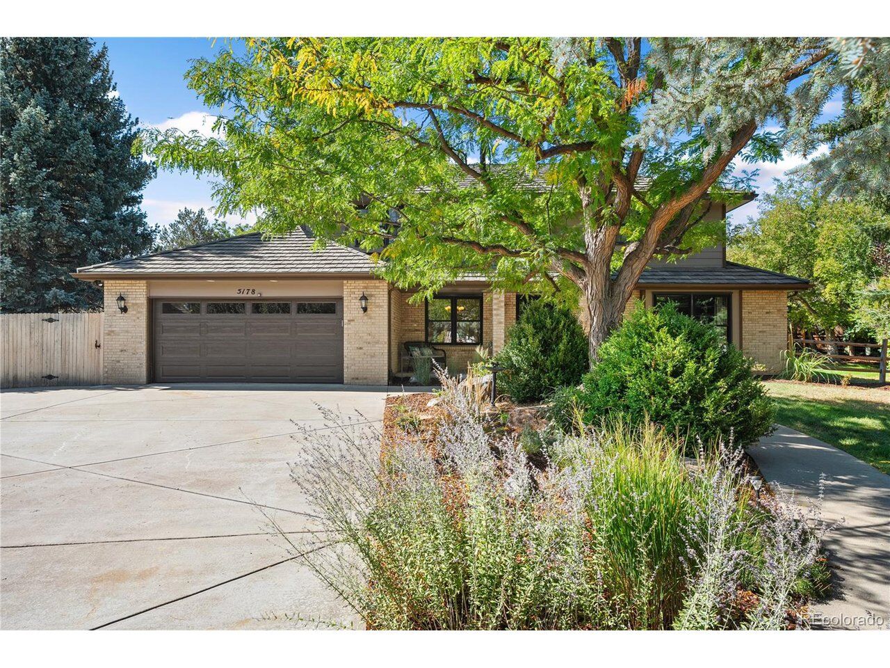 MLS#1714517: 5178 W Lake Pl, Littleton, CO 80123