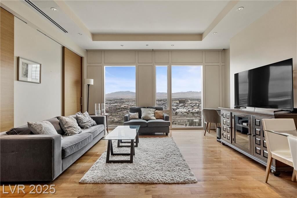 Home for sale in Las Vegas: 3750 Las Vegas Boulevard 3510, Las Vegas ...