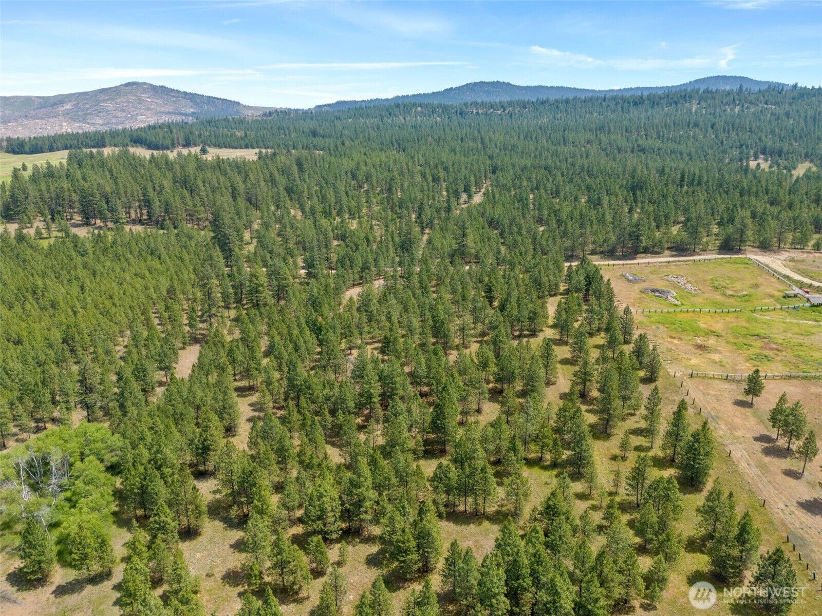 MLS#2453692: 5285 Hwy 231 D, Ford, WA 99013