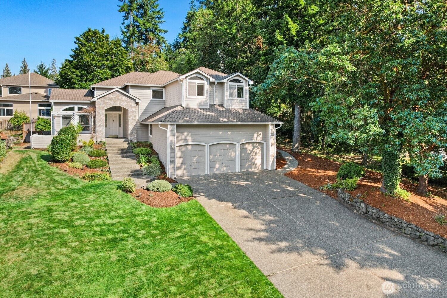 Home for sale in Silverdale: 12698 Plateau Circle NW, Silverdale, WA 98383